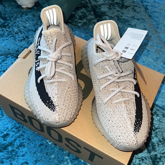 Yeezy | Shoes | Yeezy 35 V2 Sneakers | Poshmark